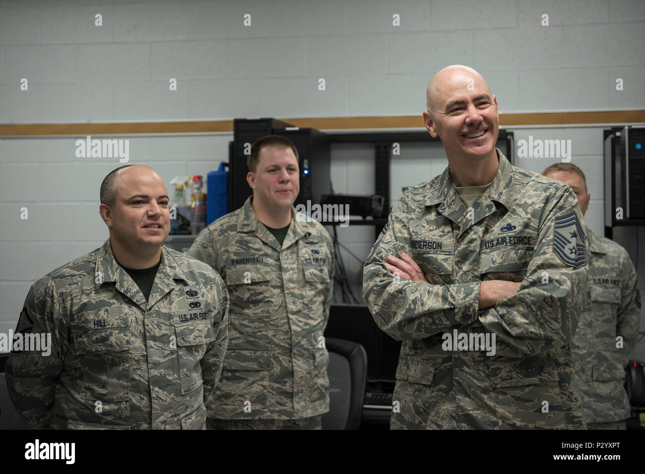 158th fighter wing command chief hi-res stock photography and images ...