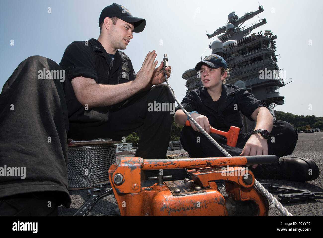 160813-N-VQ947-031 YOKOSUKA, Japan (Aug. 13, 2016) Machinist’s Mate 3rd ...