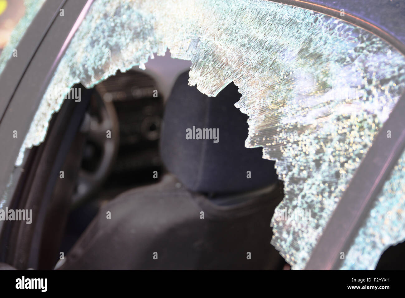 Broken car window hi-res stock photography and images - Alamy