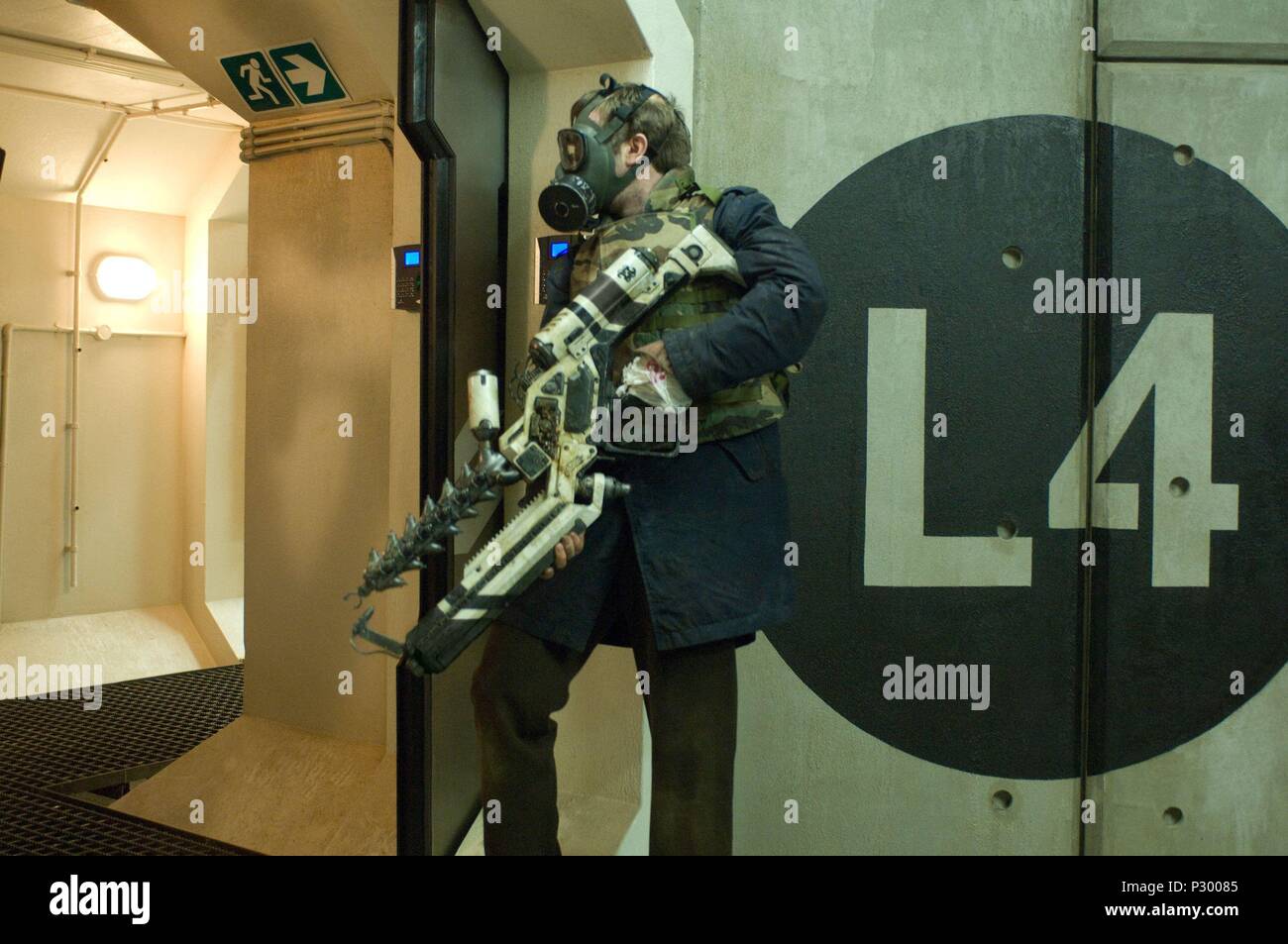 Original Film Title: DISTRICT 9. English Title: DISTRICT 9. Film ...