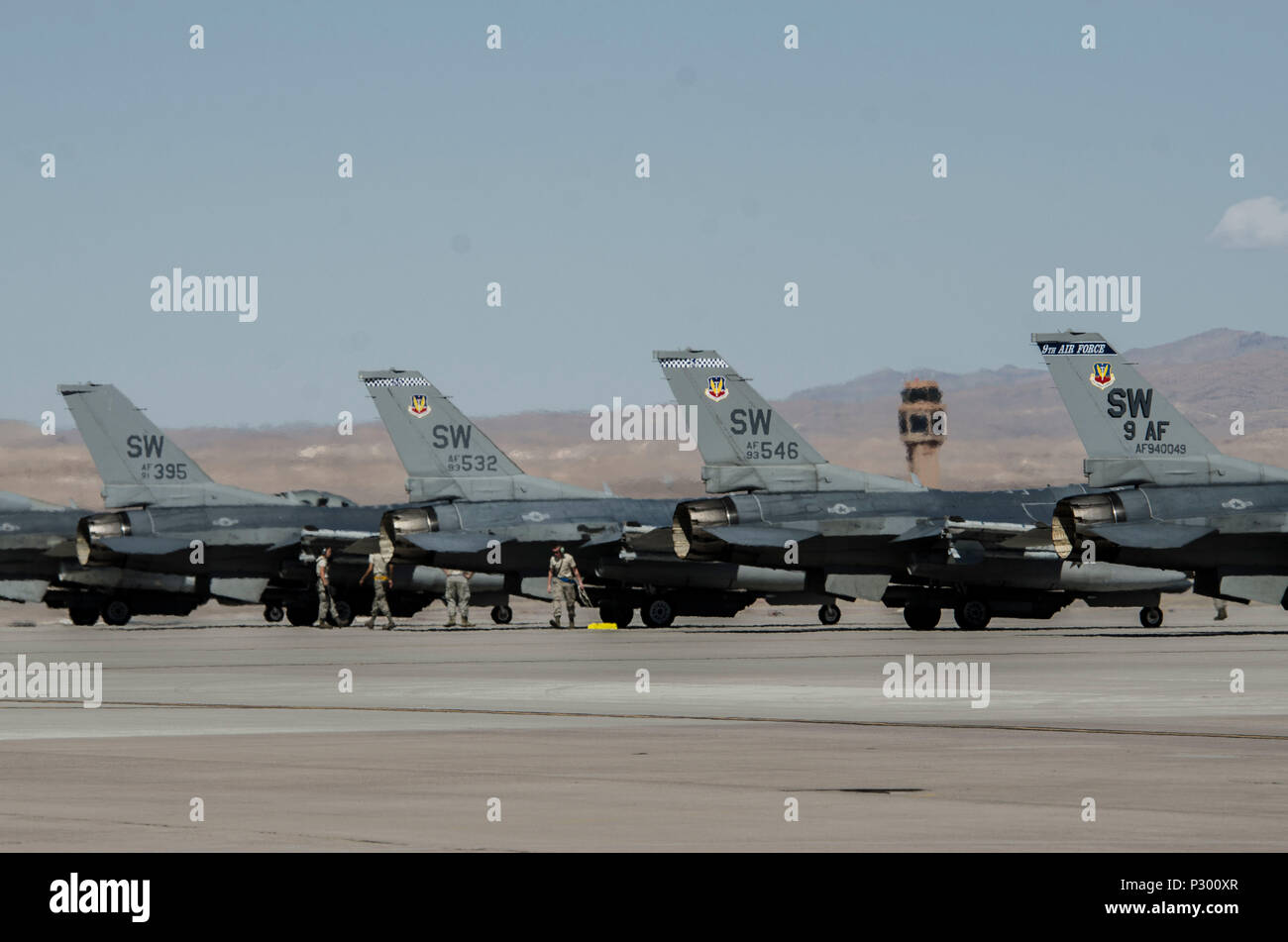 U.S. Air Force maintainers from the 20th Fighter Wing, Shaw Air Force ...