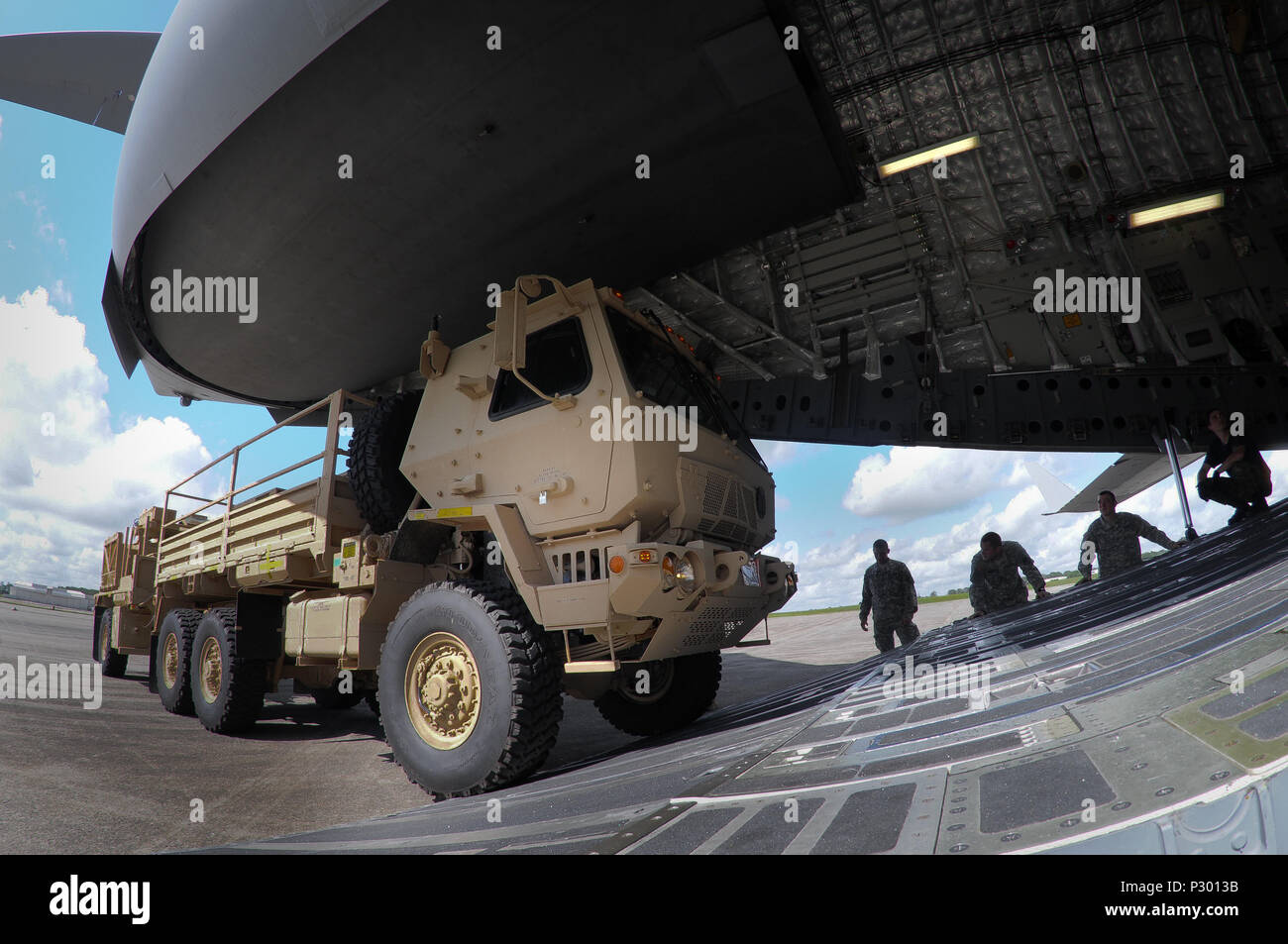 S.C. National Guard Soldiers of the 2-263rd Air Defense Artillery ...