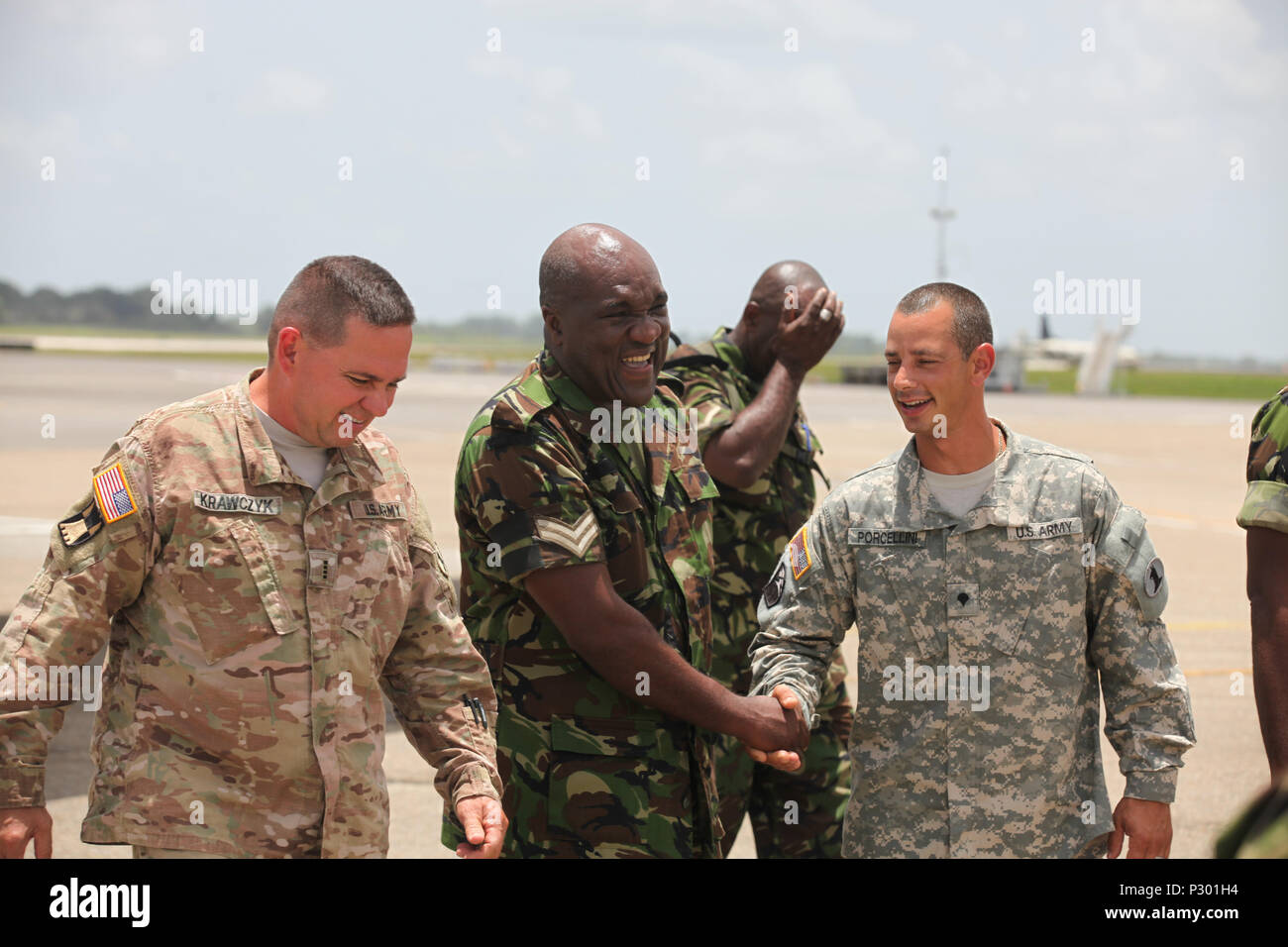 08/13/2016 - Spc. Nicholas Porcelinni and CW4 Chris Krawczyk from the ...