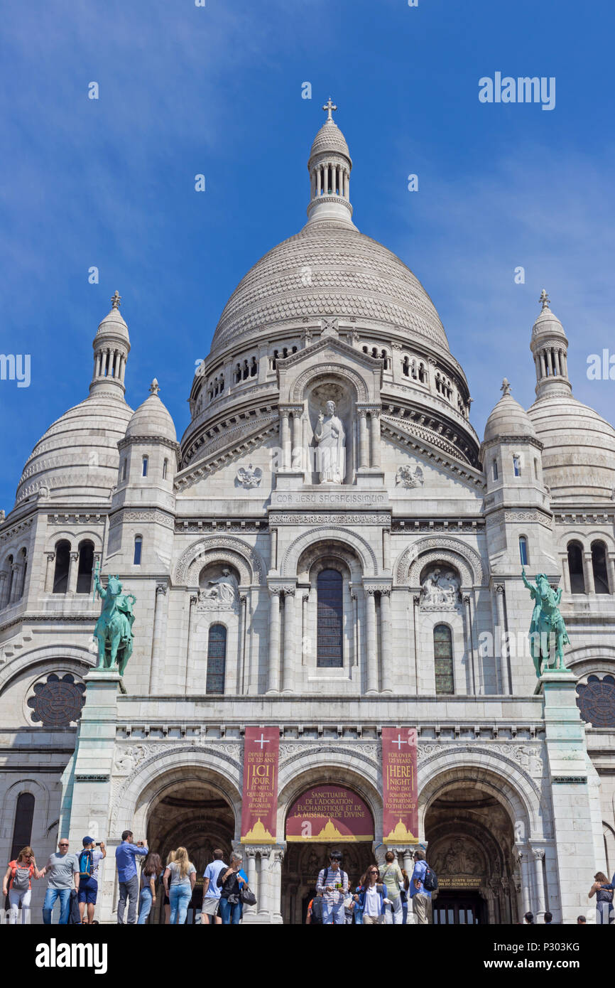 Sacré-Cœur Basilica in Paris France Stock Photo - Alamy