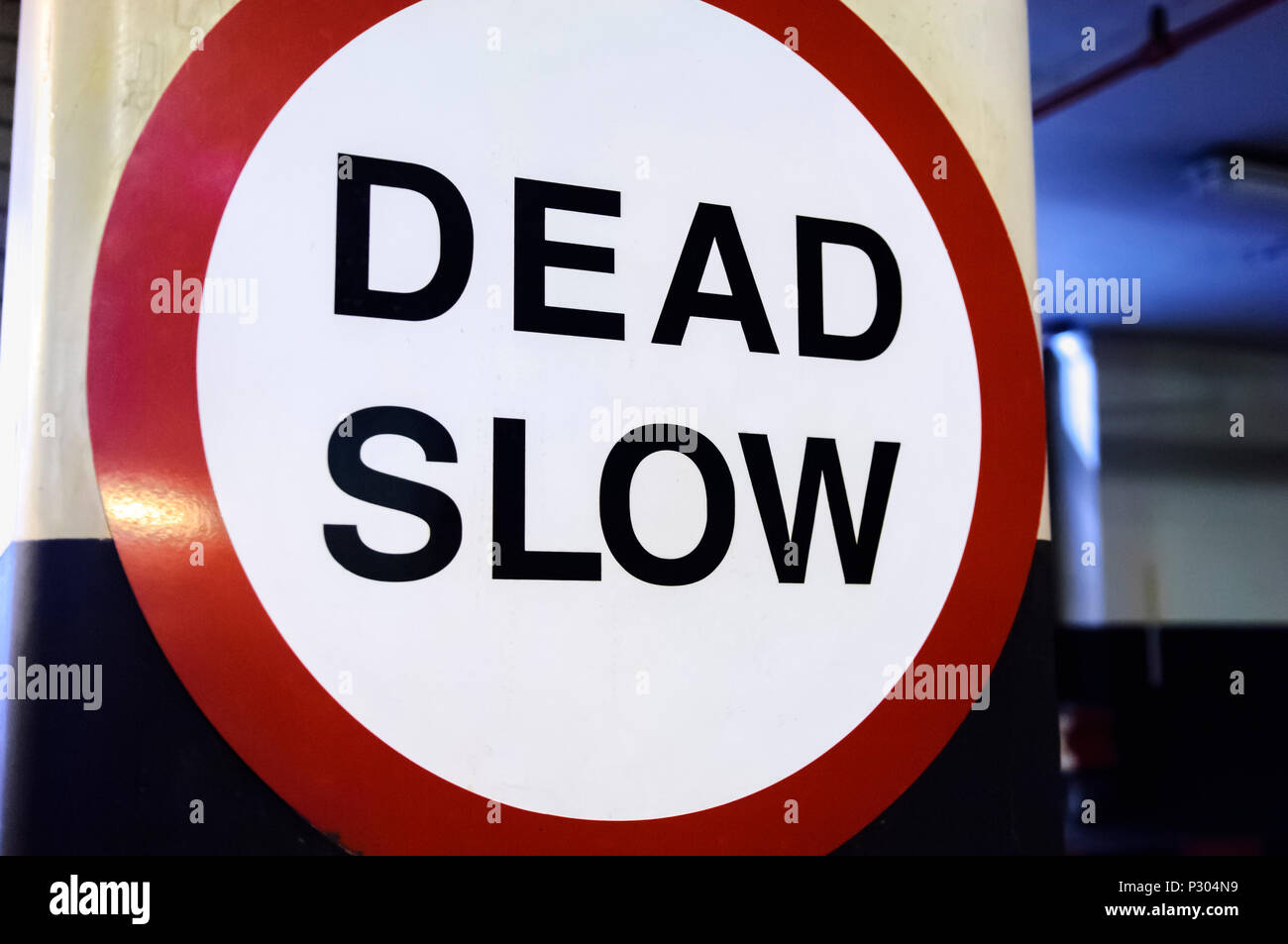 Dead slow road sign hi-res stock photography and images - Alamy