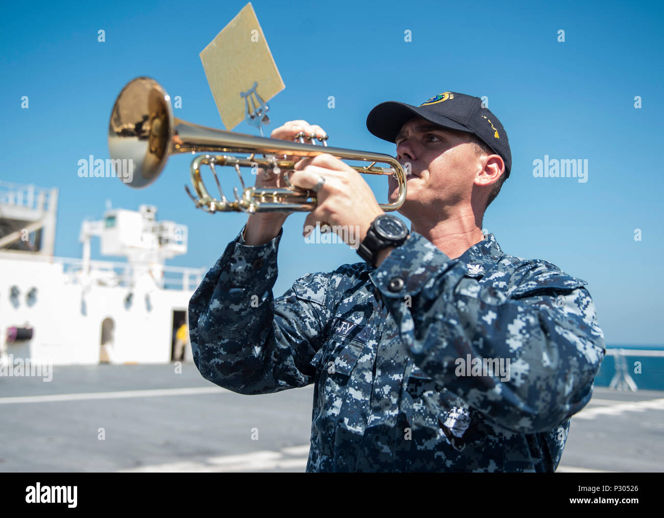 160817-N-SX983-102 SUNDA STRAIT (Aug. 17, 2016) Musician 2nd Class Rick ...