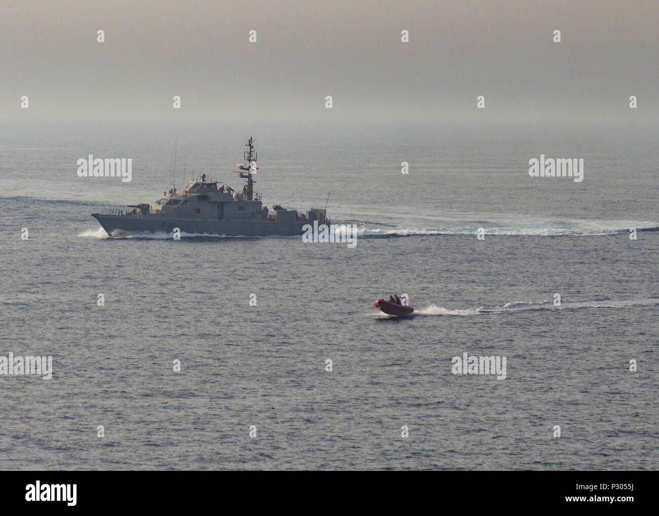 160815-N-GP524-479 ARABIAN GULF (Aug. 15, 2016) A rigid hull inflatable ...