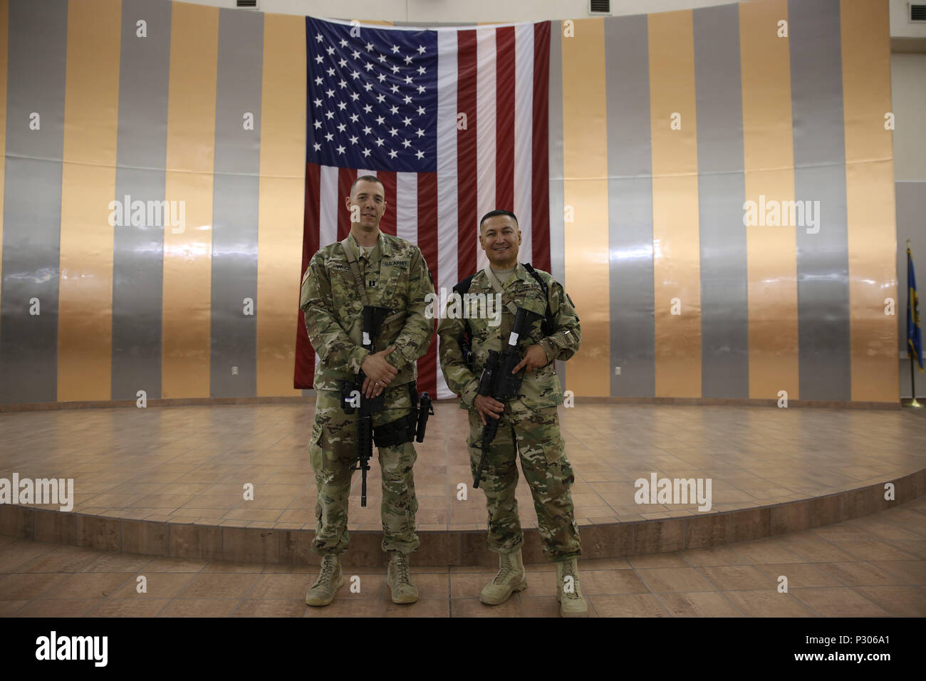 330th military police company hi-res stock photography and images - Alamy