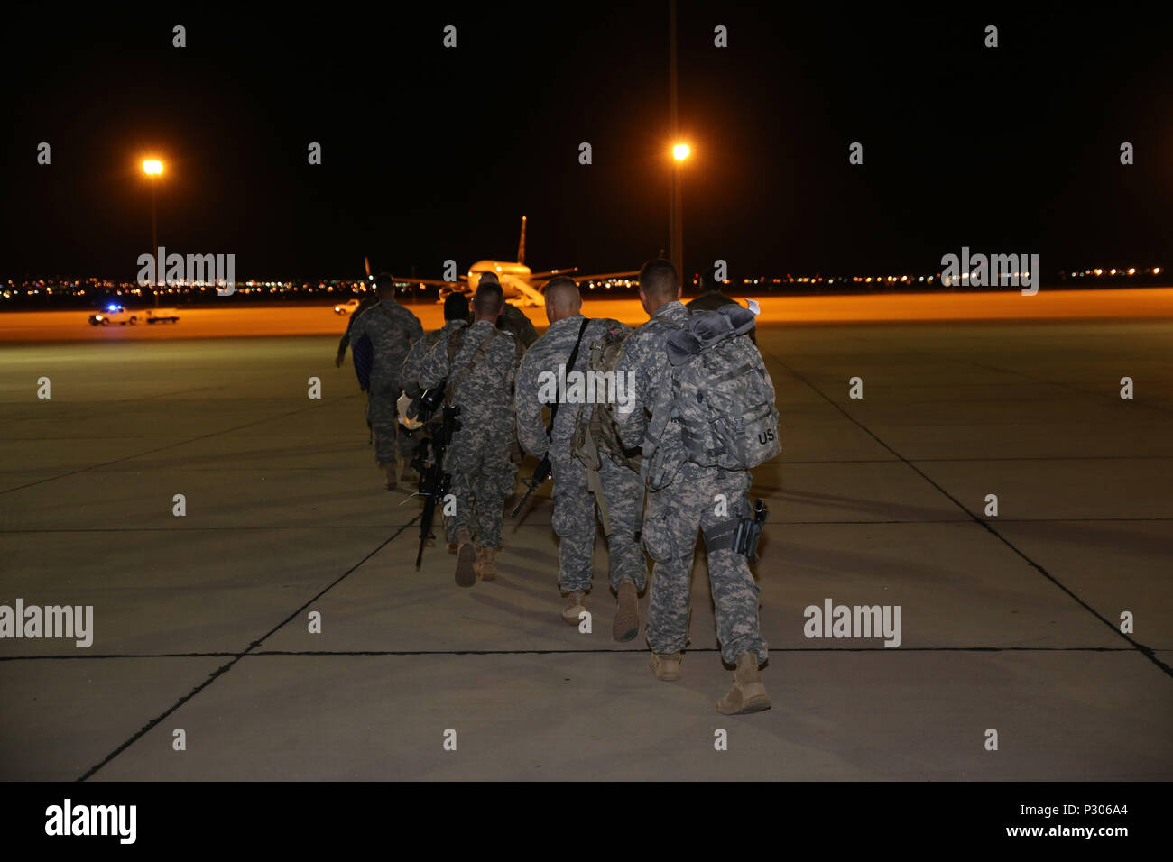 Soldiers assigned to the 330th Military Police Company and the 29th ...