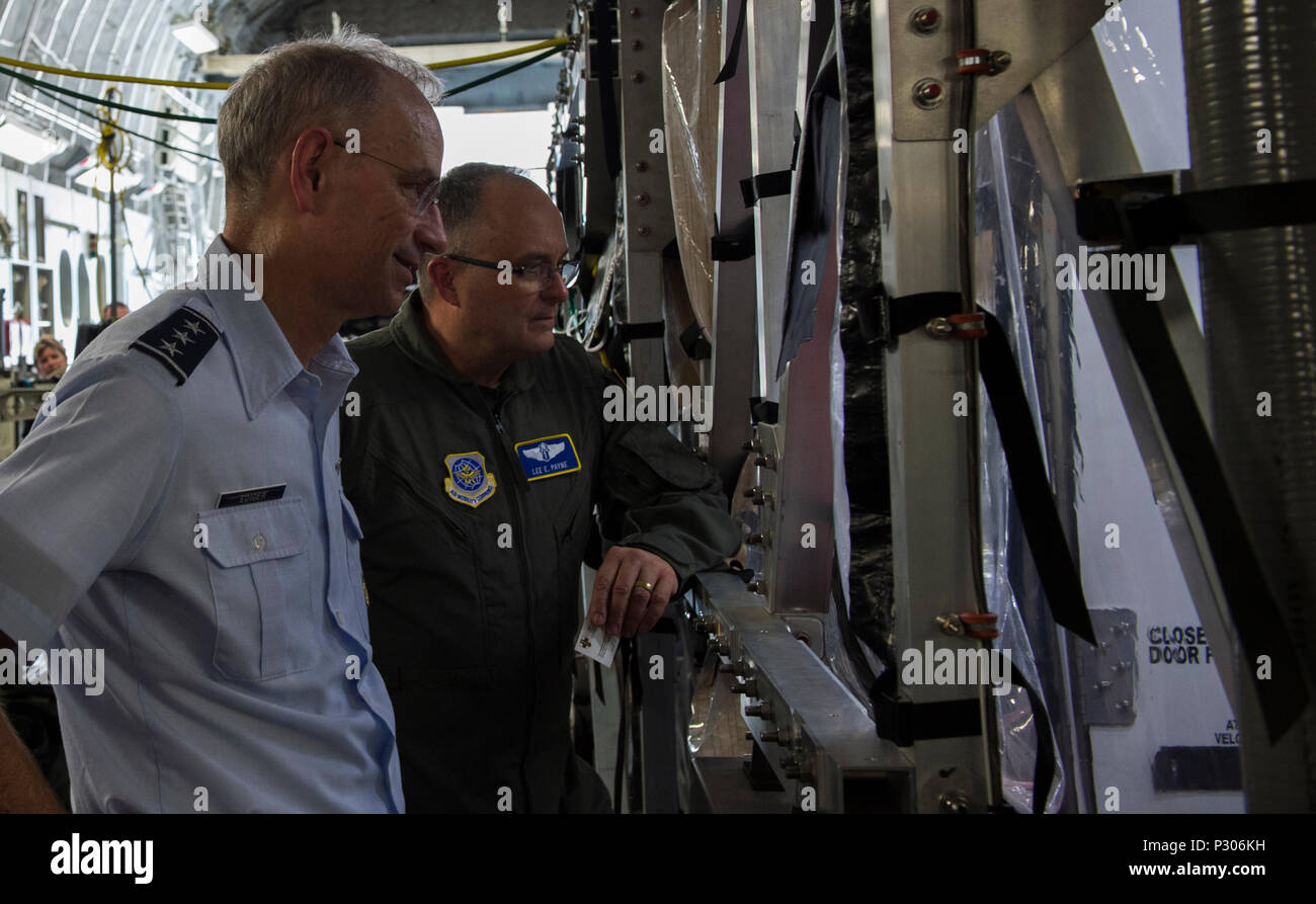 Lt gen mark ediger hi-res stock photography and images - Alamy