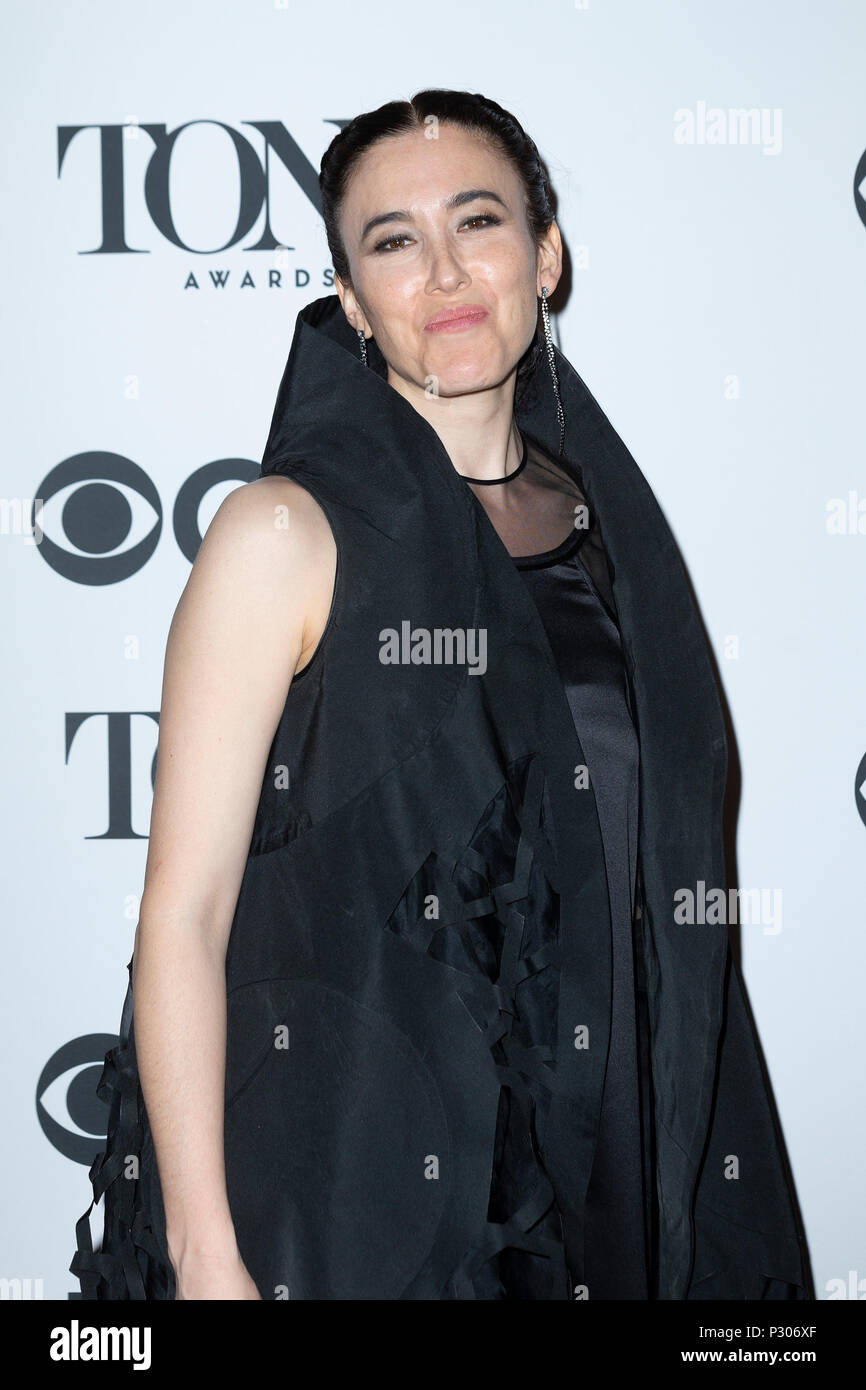 Mia yoo hi-res stock photography and images - Alamy