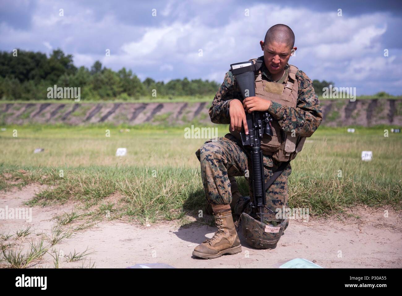 Rct 8 combat camera hi-res stock photography and images - Alamy