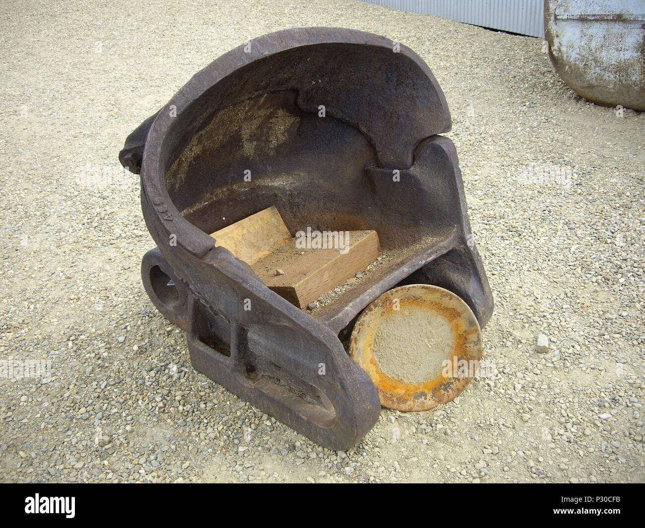 Gold mining equipment and pan Stock Photo - Alamy
