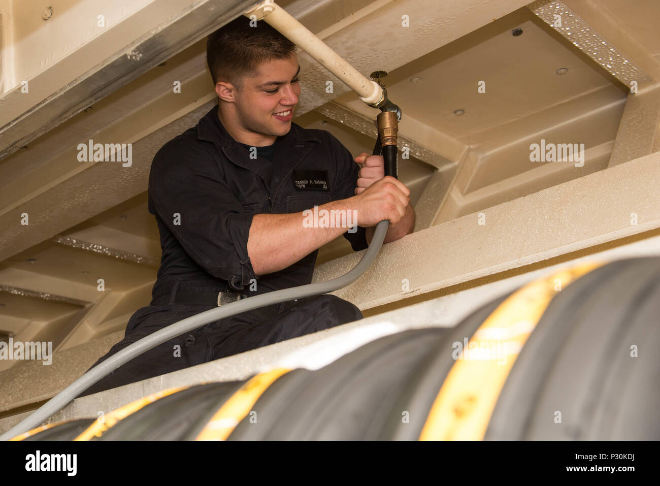 160816-N-WA993-210 YOKOSUKA, Japan (Aug. 16, 2016) Damage Controlman ...