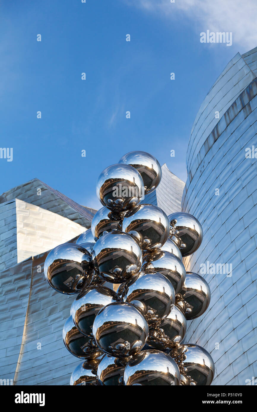 Guggenheim silver balls hi-res stock photography and images - Alamy