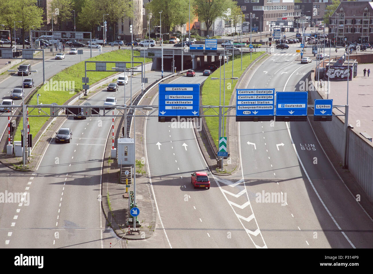 Amsterdam, Holland, May 2018, a view of a main road intersection Stock ...