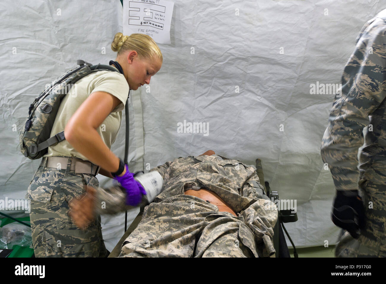 En route patient staging system hi-res stock photography and images - Alamy