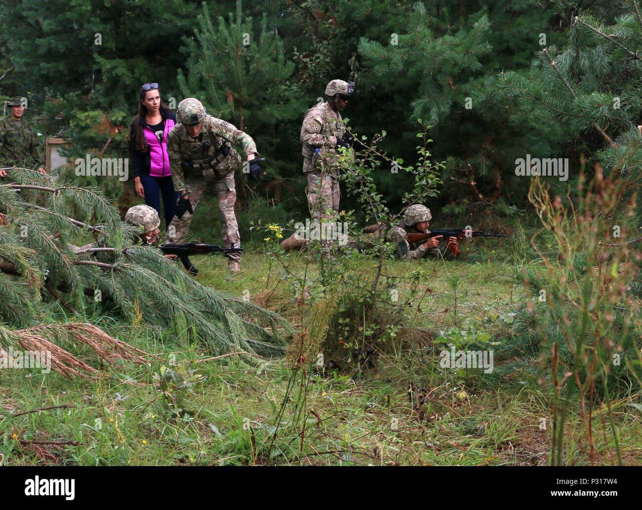 Move under direct fire hi-res stock photography and images - Alamy