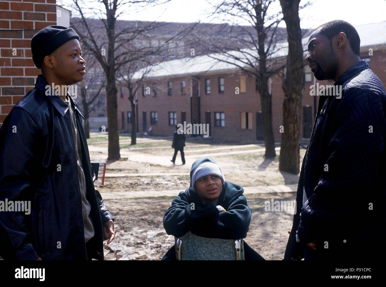 The wire television 2002 hi-res stock photography and images - Alamy