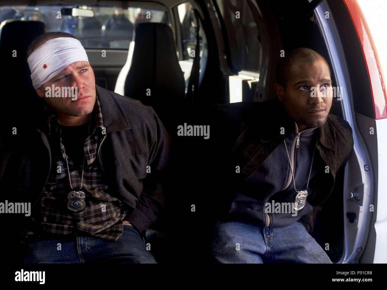 The wire television 2002 hi-res stock photography and images - Alamy