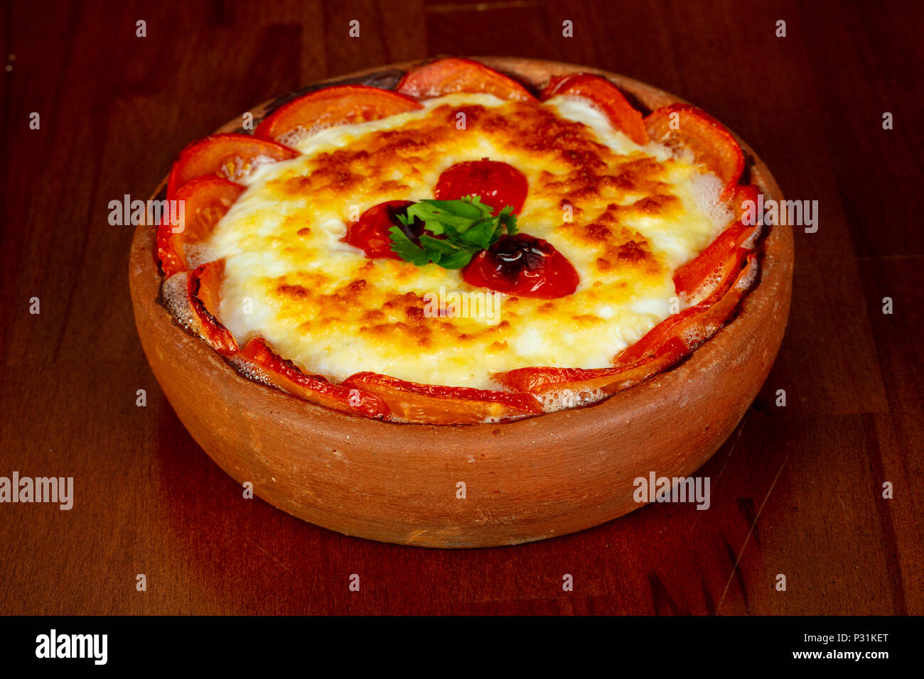 Cheese gratinated pasta hi-res stock photography and images - Alamy