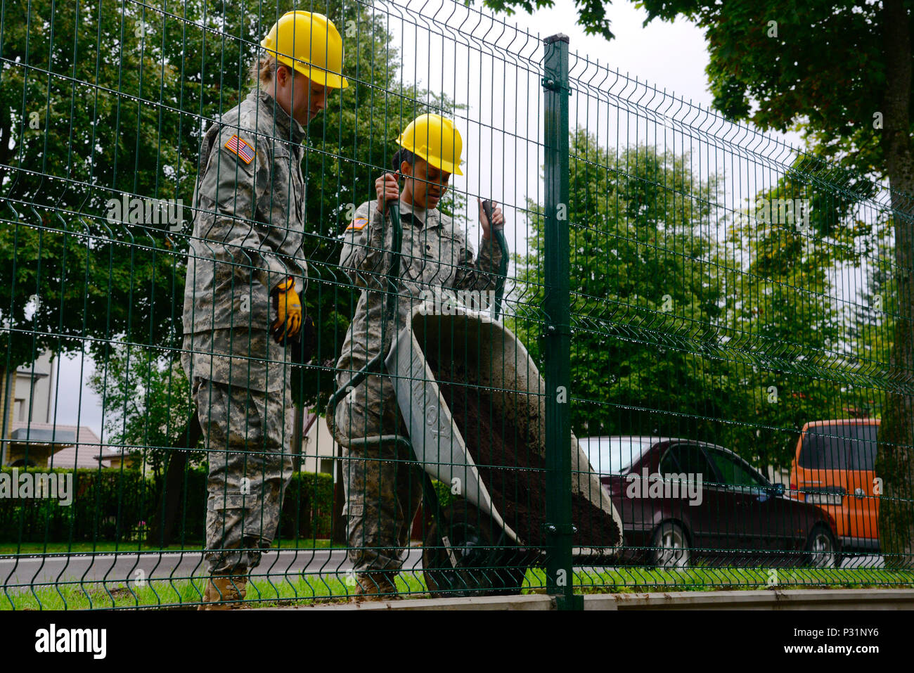 U.S. Army Spc. Ashley Clark (left) and Spc. Raven Henderson (right ...