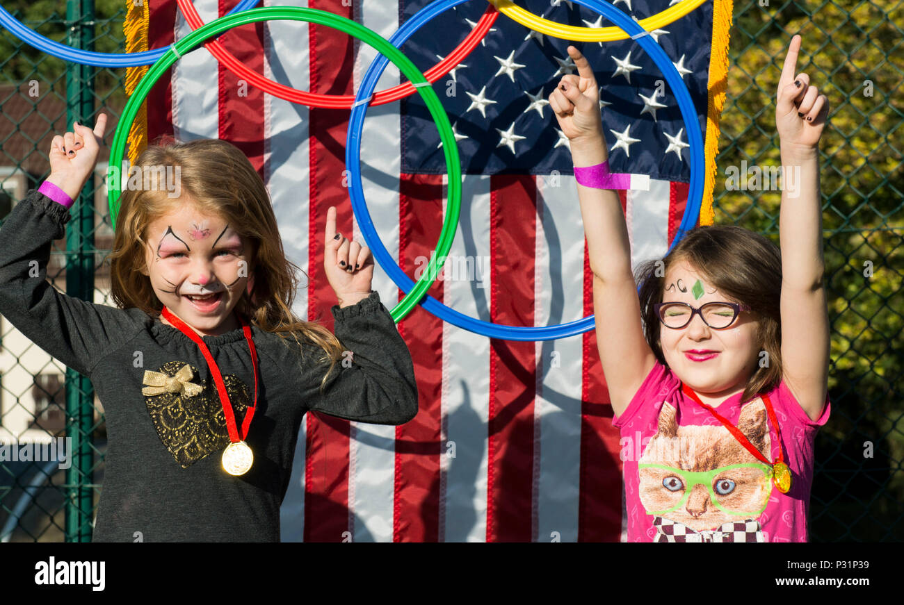 Sumo children hi-res stock photography and images - Alamy