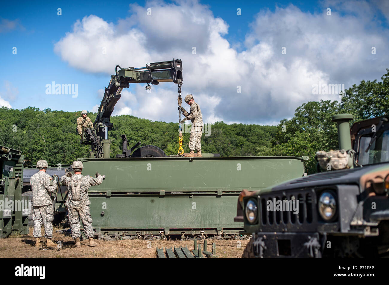 Soldiers from the 1437th Multi-Role Bridge Company, Sault Ste. Marie ...