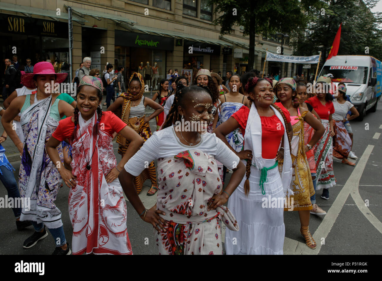 Traditional costume from madagascar hi-res stock photography and images ...