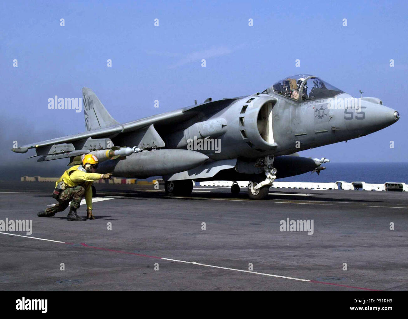 USS Bataan (LHD 5) Jan. 8, 2002 -- Aviation Boatswain's Mate 3rd Class ...