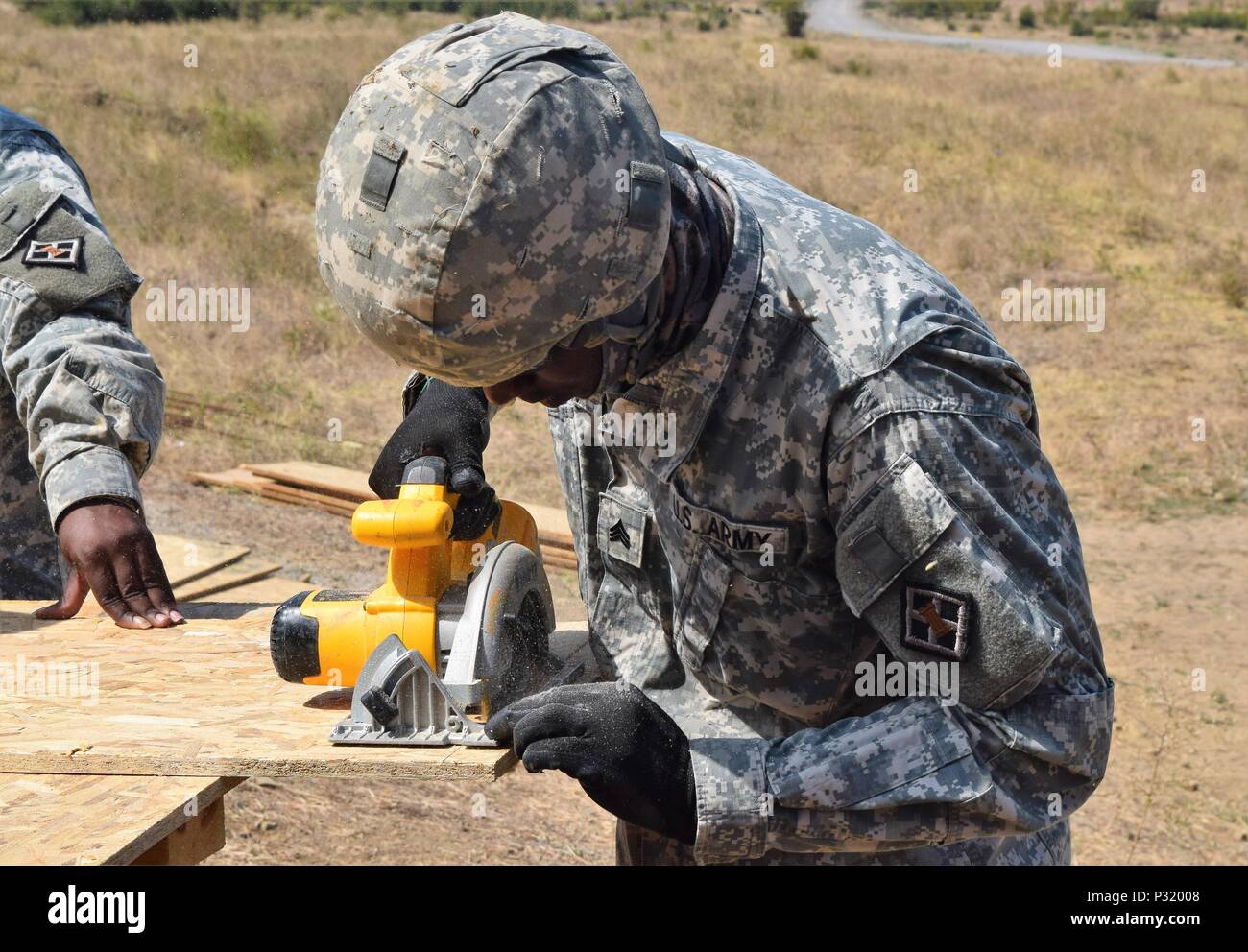 Soldiers with the 841st Engineer Battalion, U.S. Army Reserve complete ...