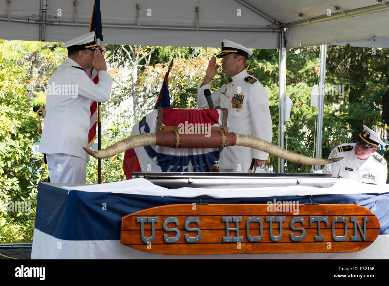 BANGOR, Wash. (Aug. 26, 2016) Cmdr. Scott McGinnis, right, commanding ...