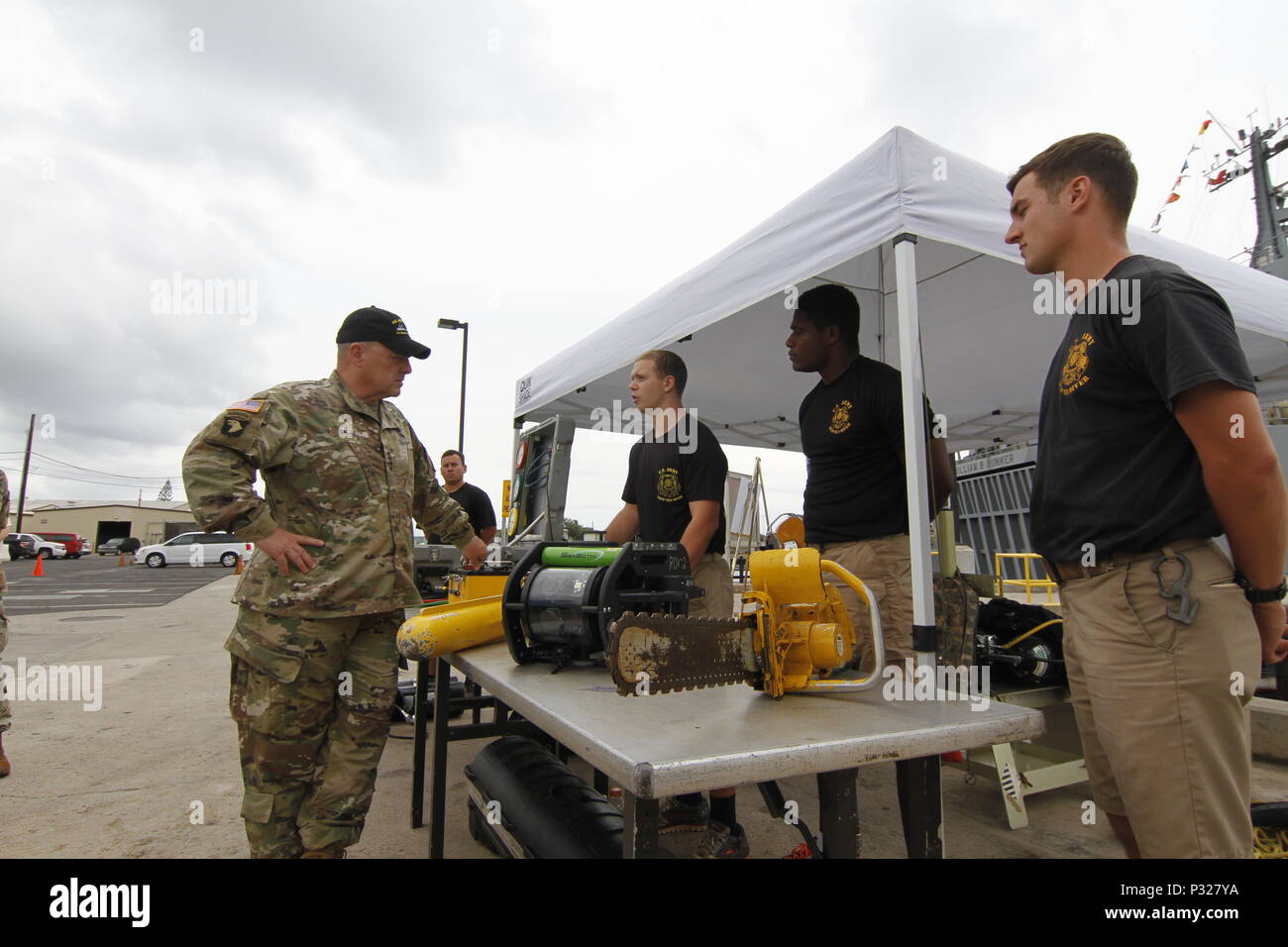 39th military police detachment hi-res stock photography and images - Alamy