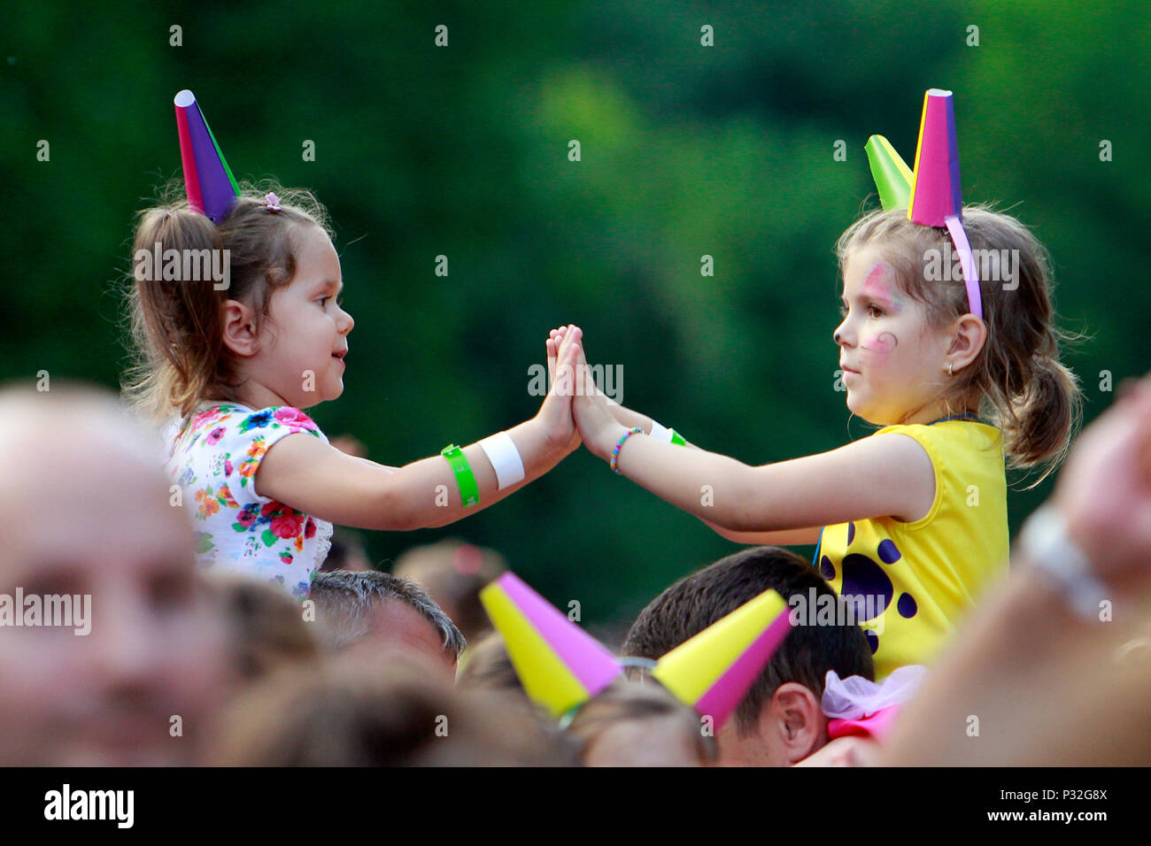 Buftea, Romania. 17th June, 2018. Children take part in a Guinness ...