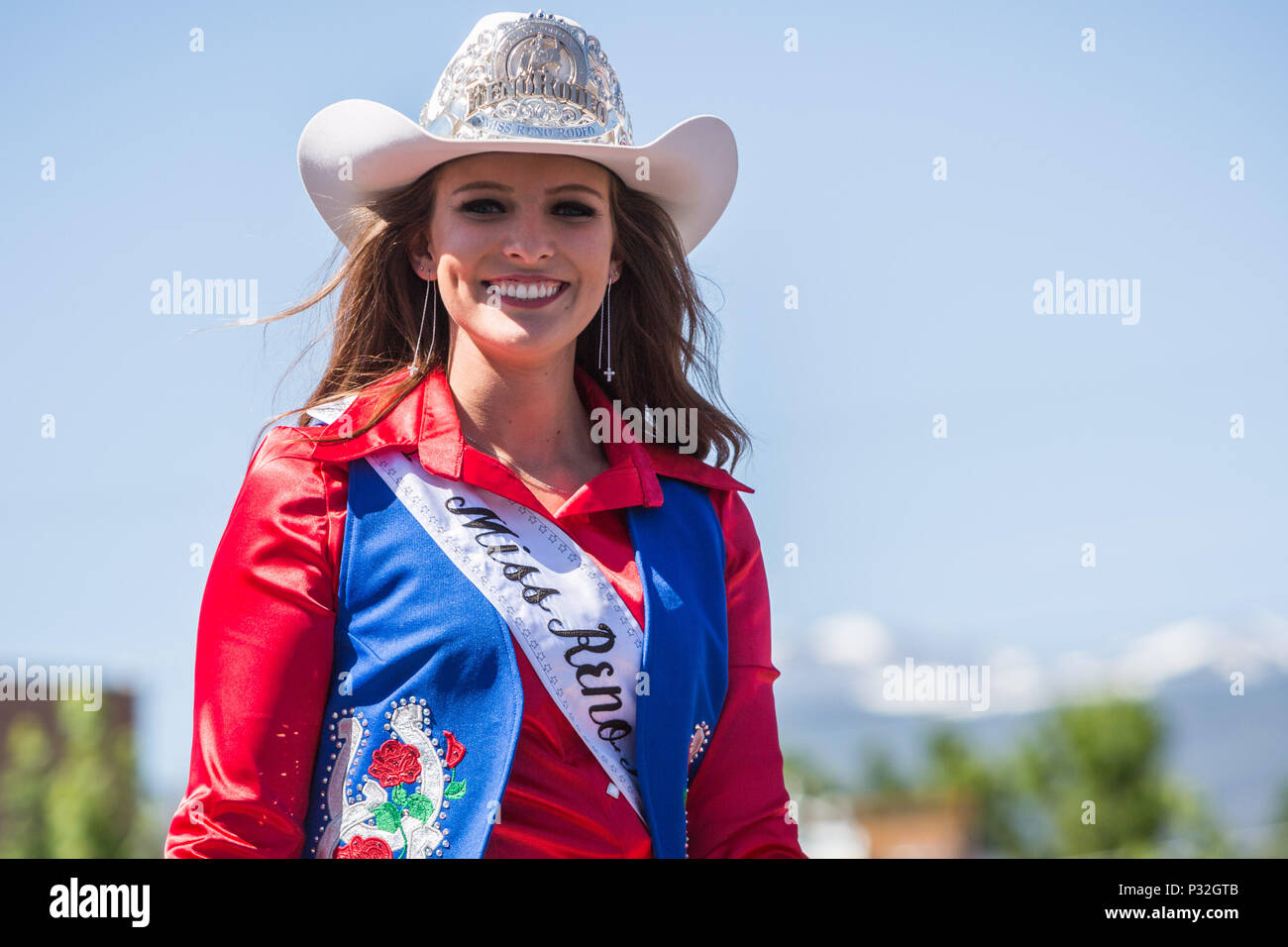Miss america wave hi-res stock photography and images - Alamy