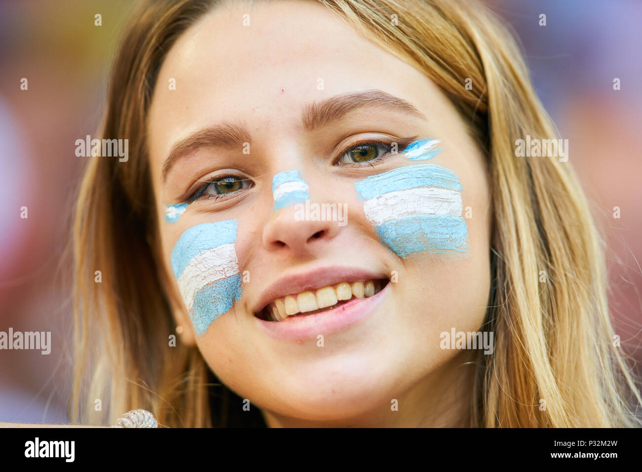 World cup supporters face paint hi-res stock photography and images - Alamy