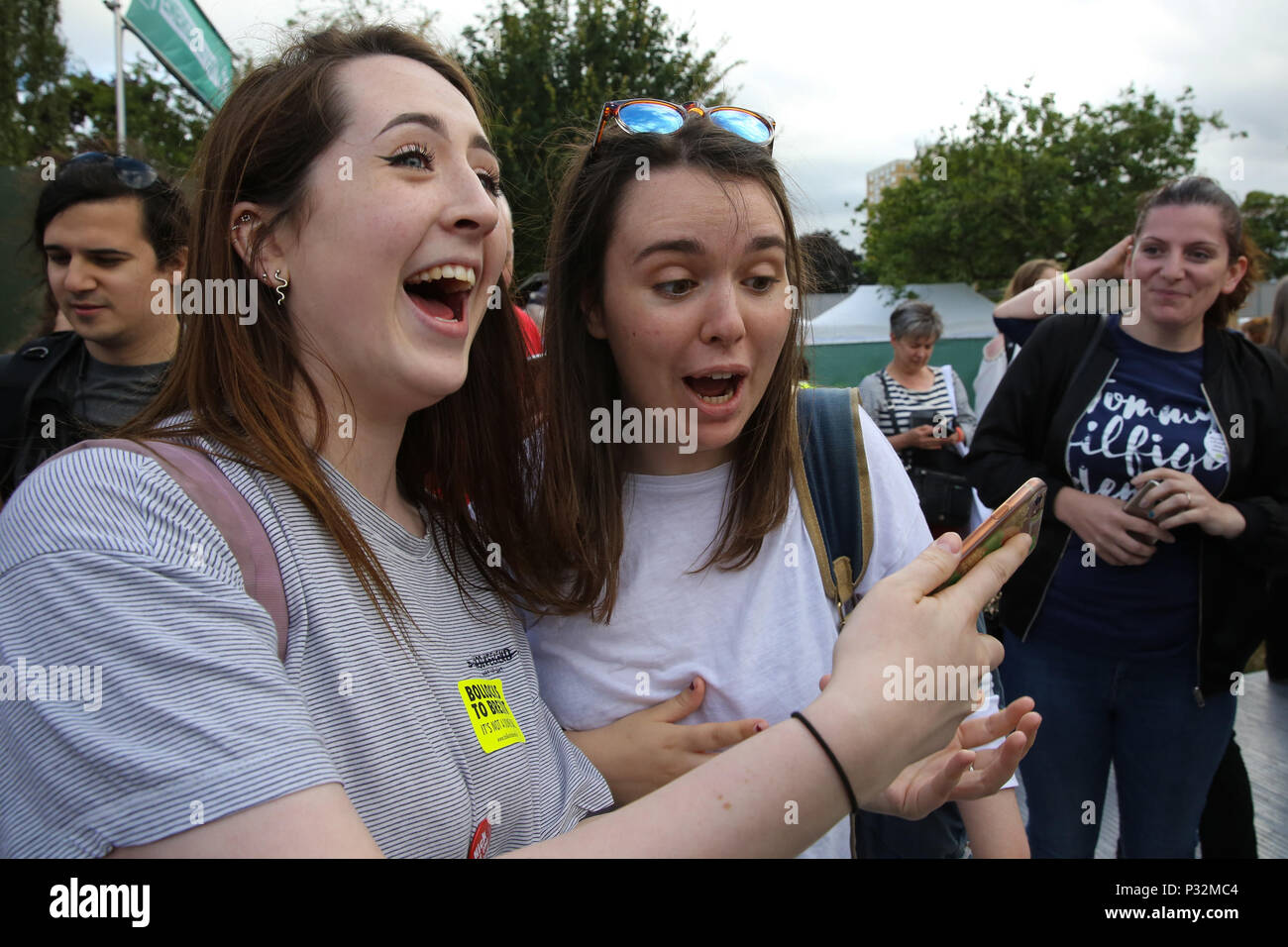 Labour members supporters hi-res stock photography and images - Alamy