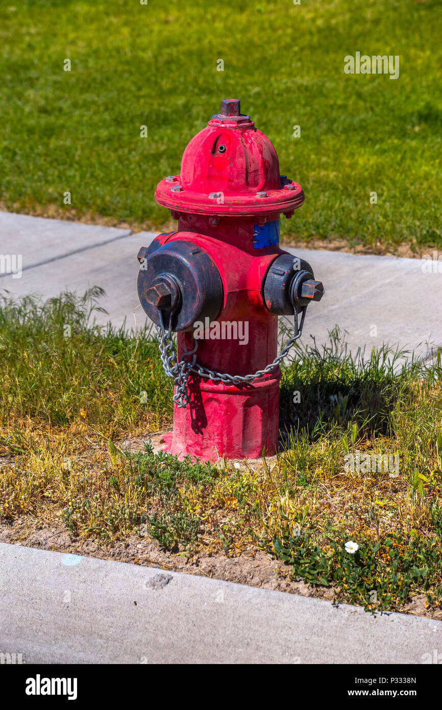 Red weathered fire hydrant in the sun in Utah Valley Stock Photo - Alamy
