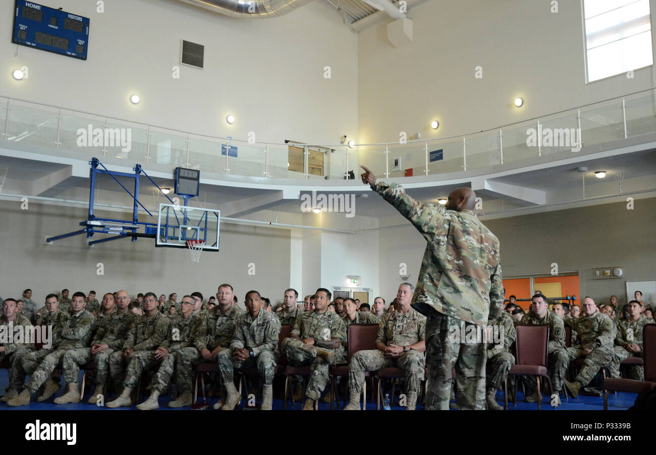 U S Army Human Resources Command High Resolution Stock Photography and ...