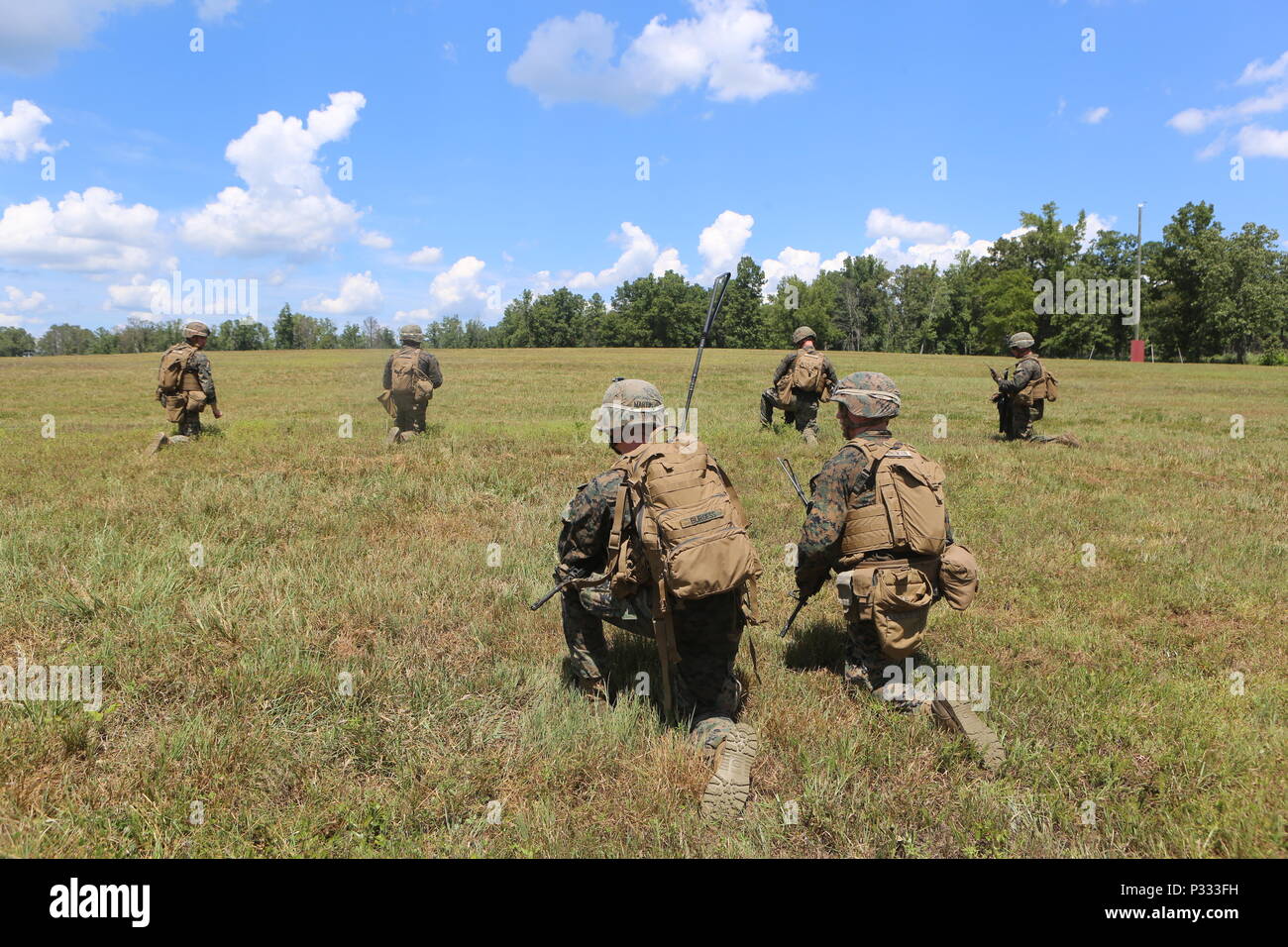 Infantry platoon battle course1st battalion hi-res stock photography ...