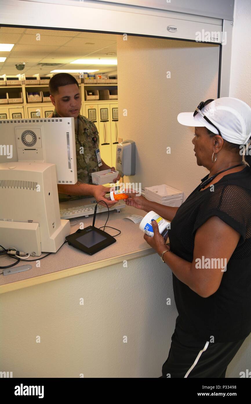 Prescription refills hi-res stock photography and images - Alamy