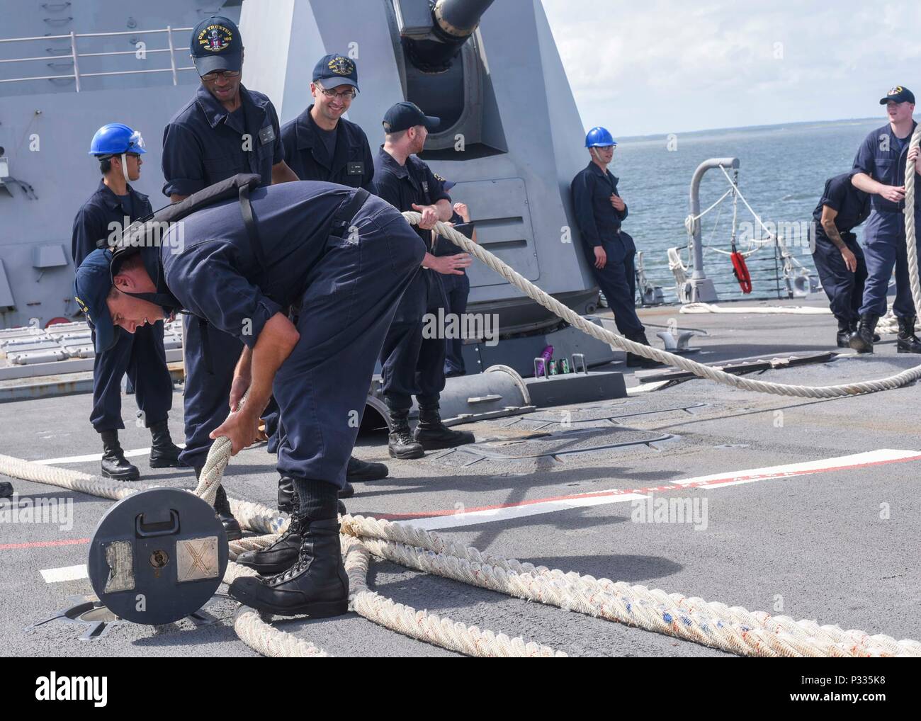Conduct Mooring Operations High Resolution Stock Photography and Images ...
