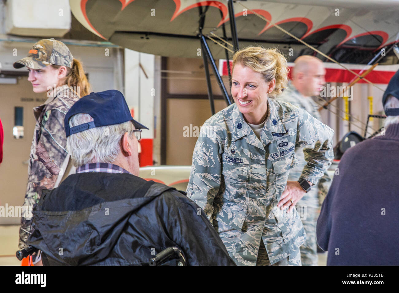 Lt col bryony terrell hi-res stock photography and images - Alamy