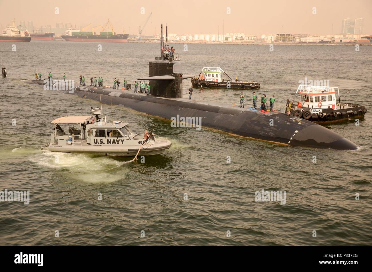 JEBEL ALI, United Arab Emirates (Aug. 9, 2016) The Los Angeles-class ...