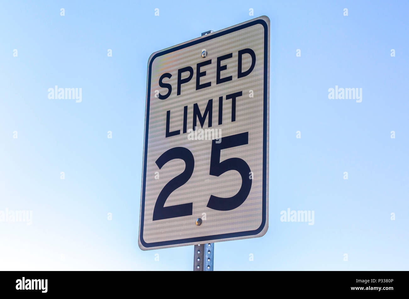 25 Mph Speed Limit Sign Stock Photos & 25 Mph Speed Limit Sign Stock ...