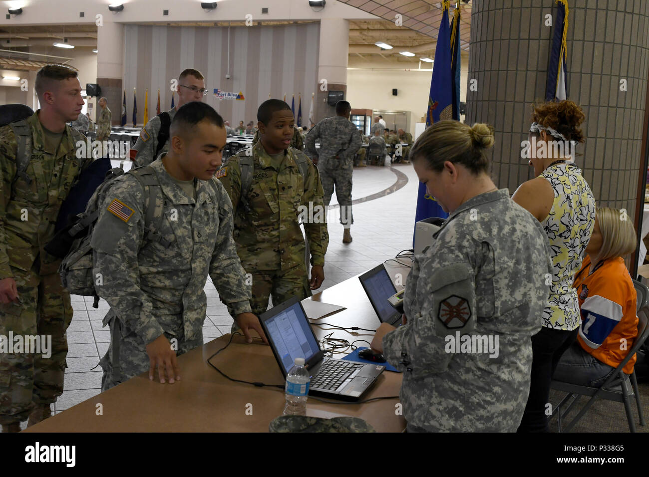U.S. Soldiers assigned to the 38th Infantry Division, Indiana Army ...