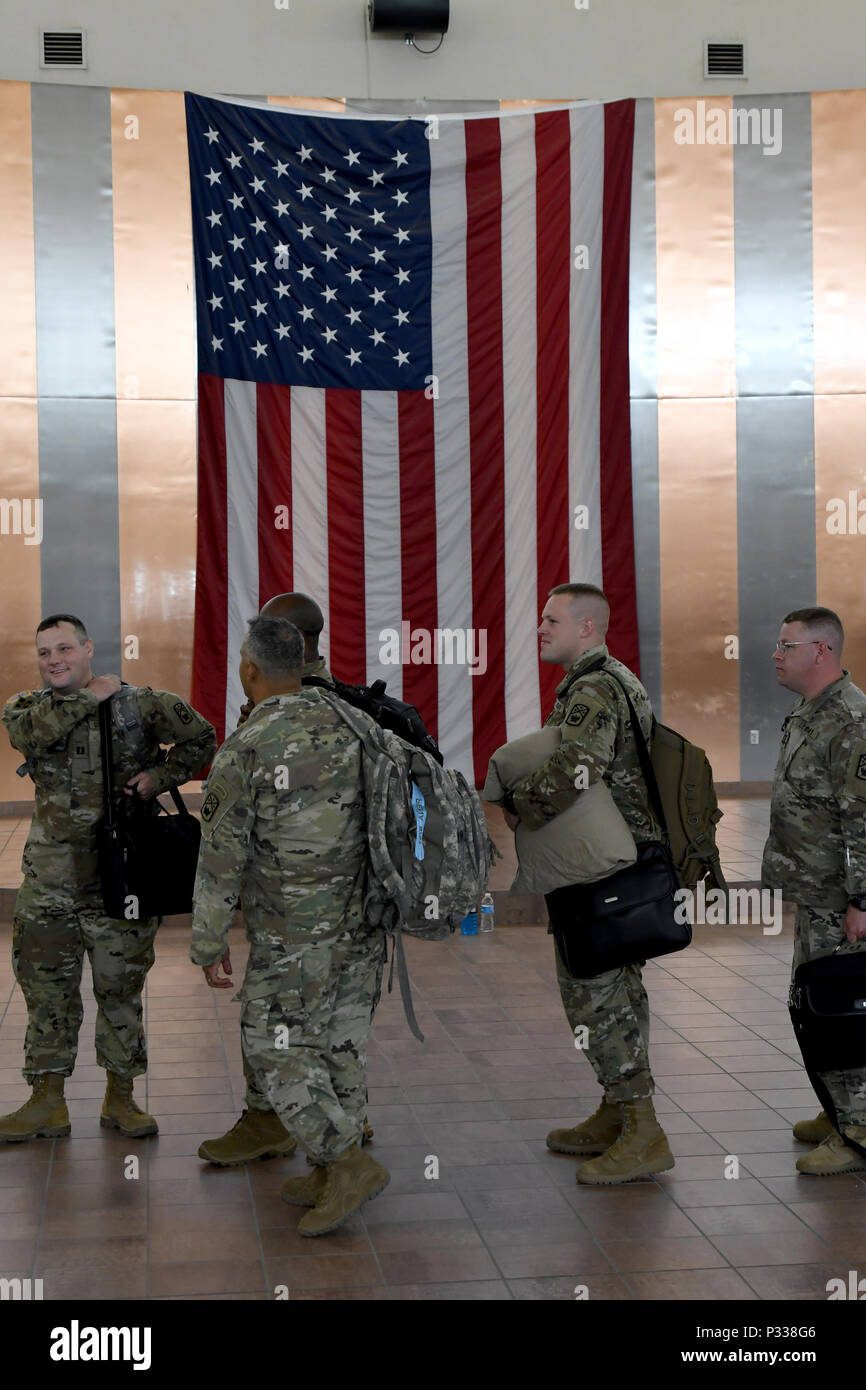 U.S. Soldiers assigned to the 38th Infantry Division, Indiana Army ...