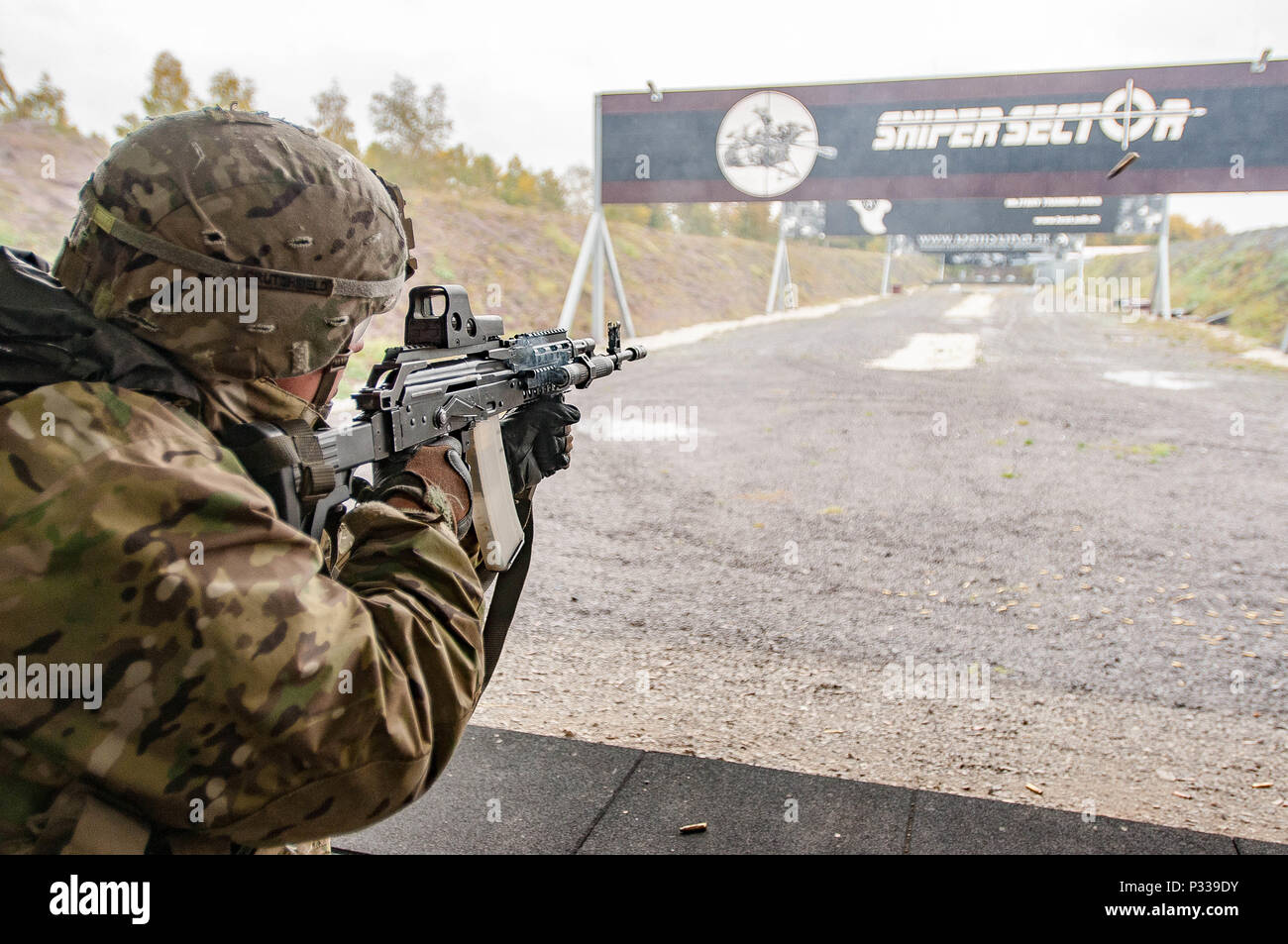 An Outlaw Troop, 4th Squadron, 2nd Cavalry Regiment, Soldier shoots a ...