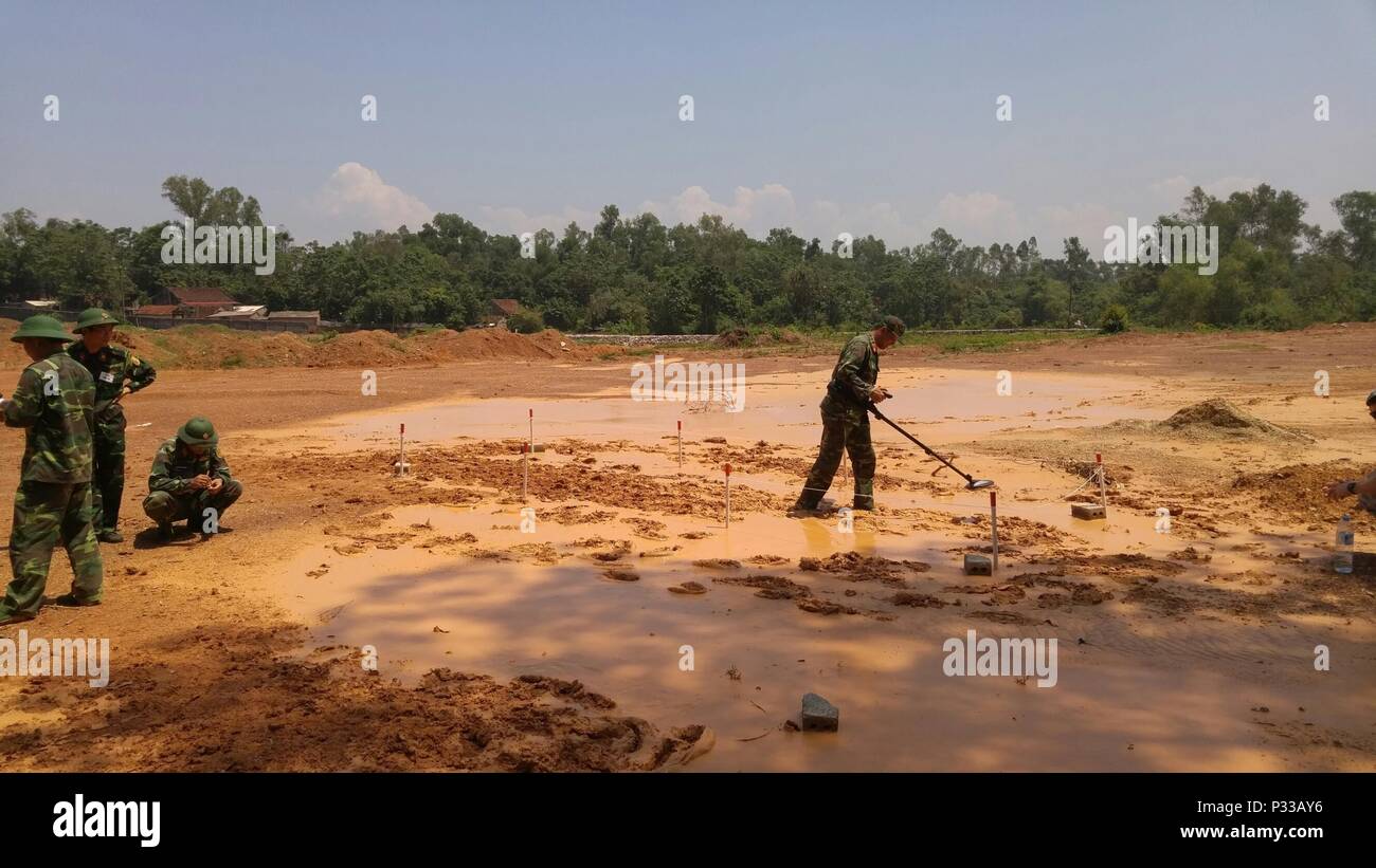 Vietnamese army trainees from the Vietnam National Mine Action Center ...