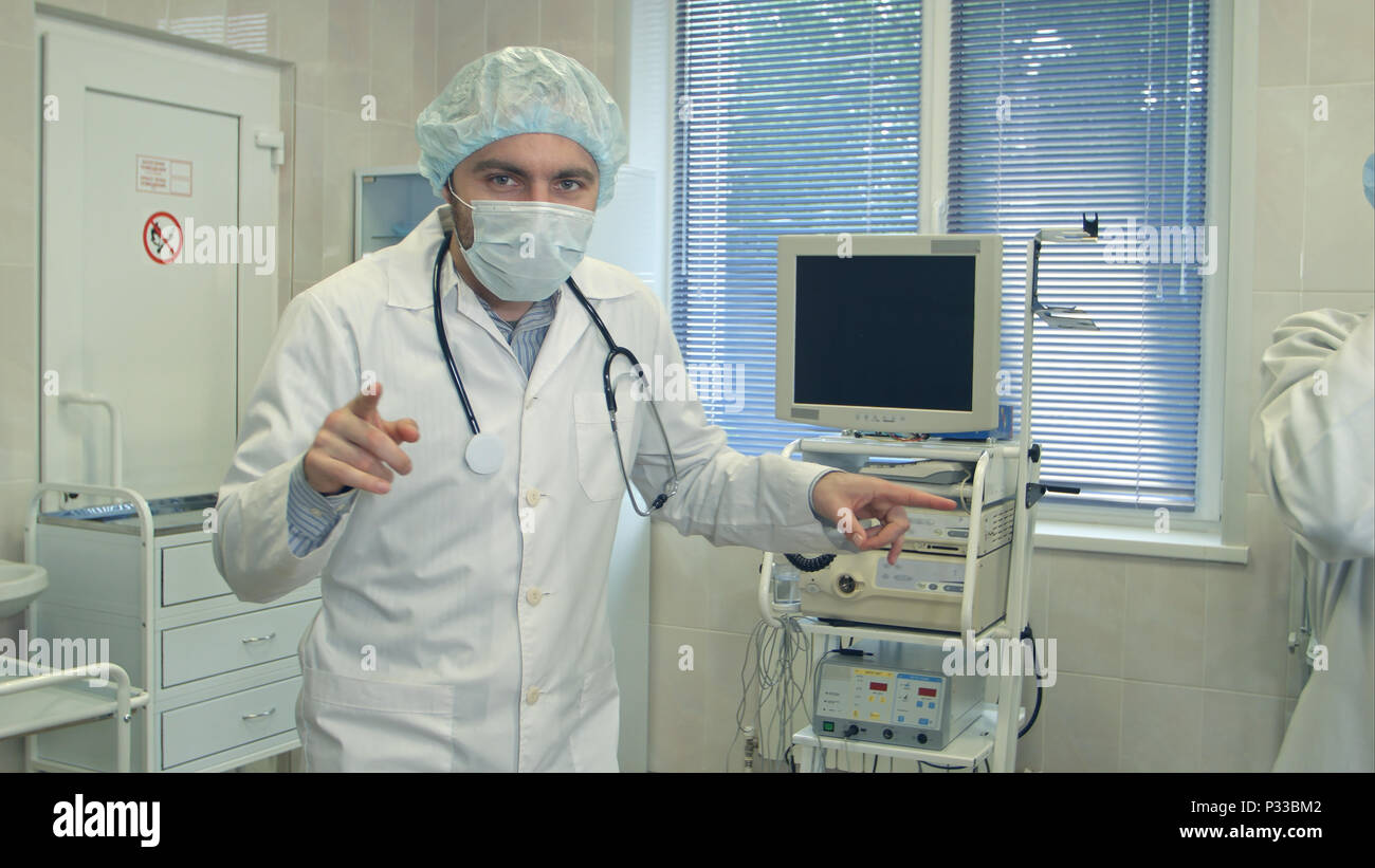 Doctor happy dancing hi-res stock photography and images - Alamy